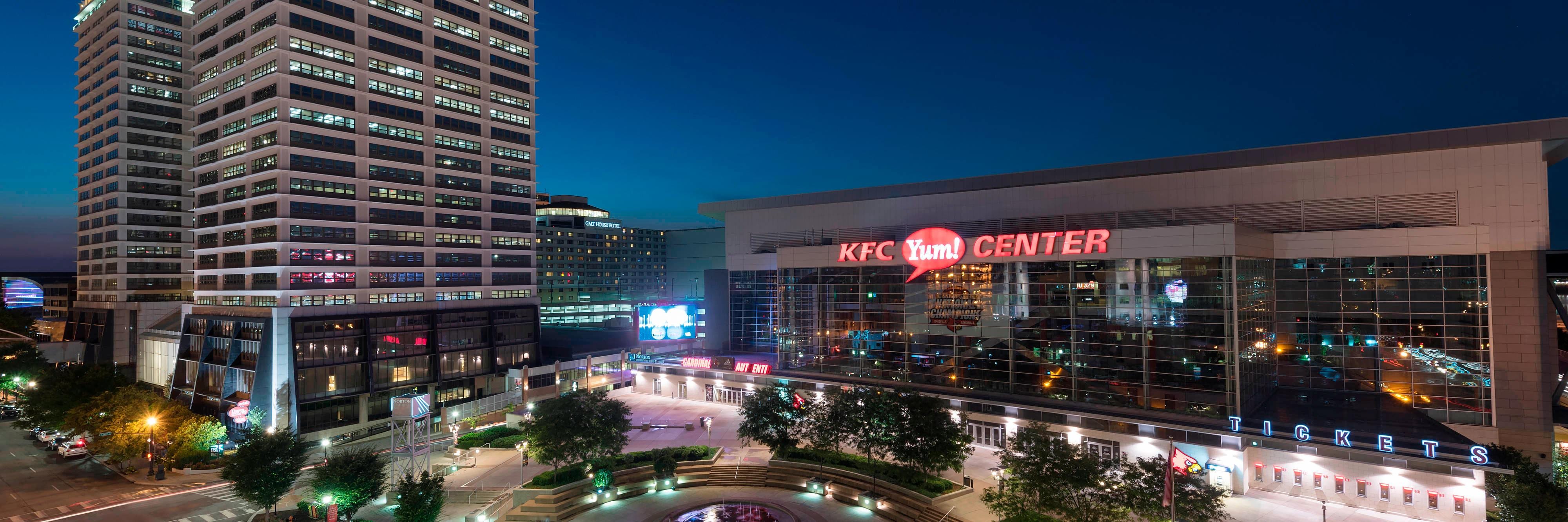 Courtyard By Marriott Louisville Downtown | Home