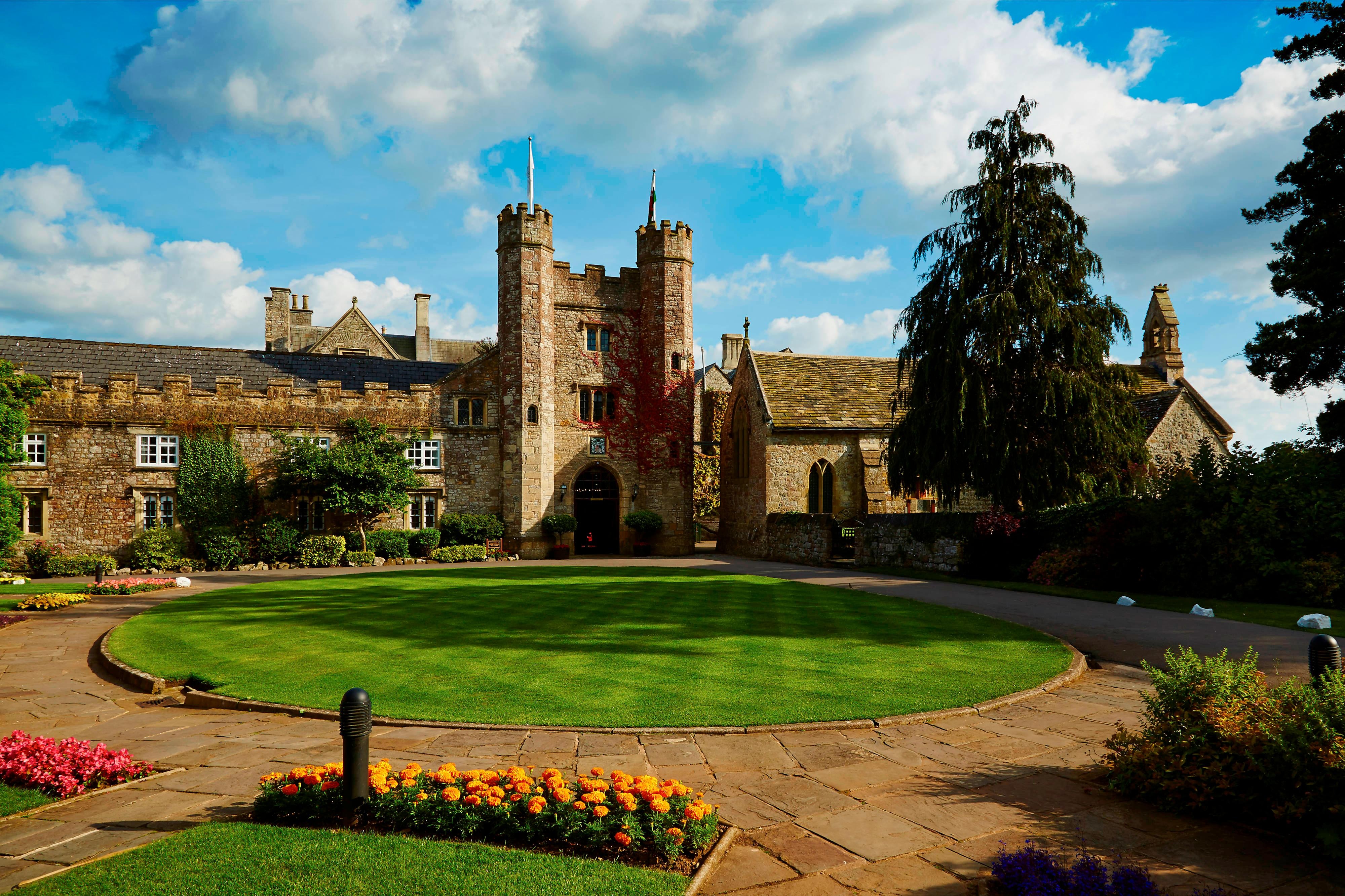 St Pierre Hotel | St. Pierre Marriott Hotel & Country Club | Marriott ...