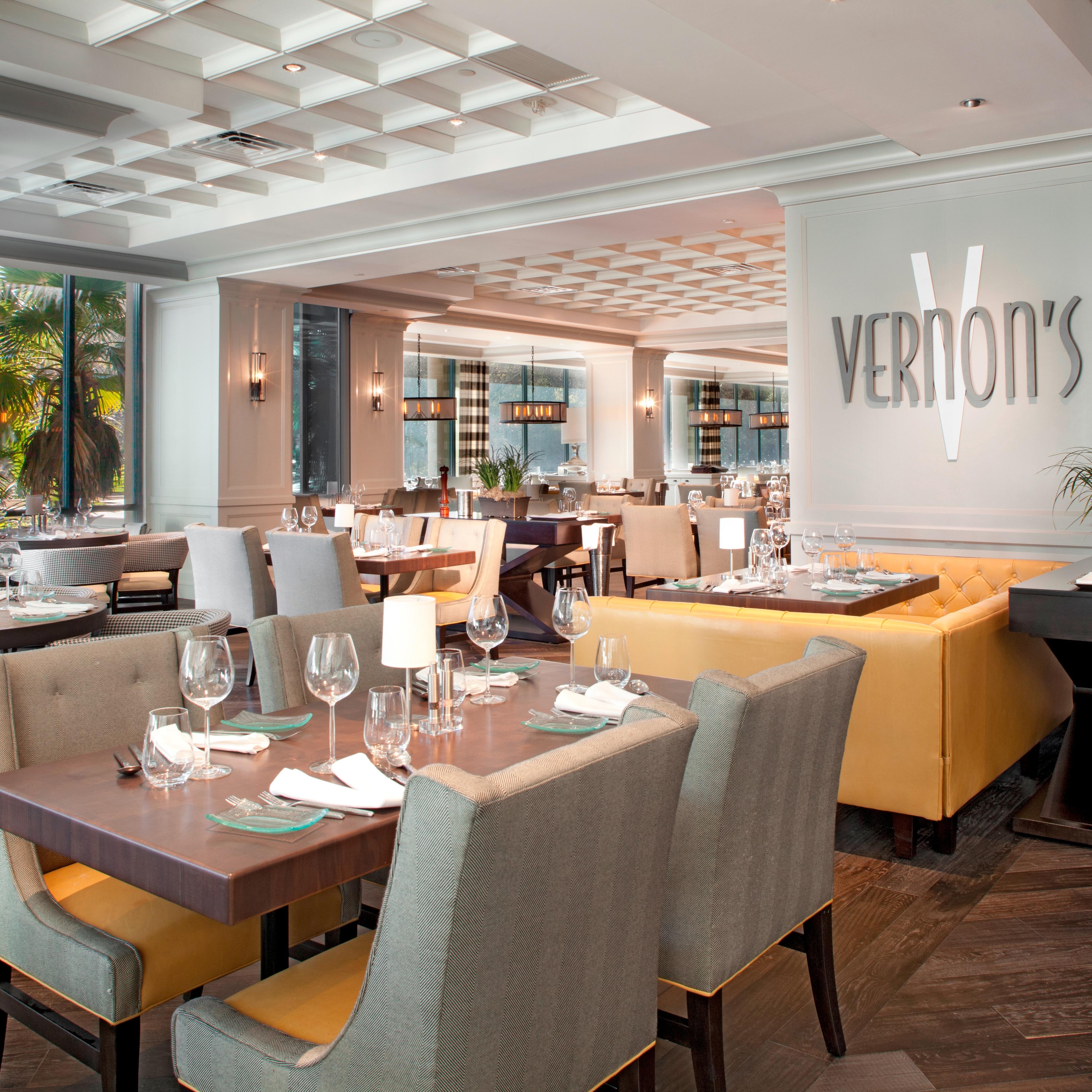 Restaurant & Dining Options | Marriott Bonvoy - Home page