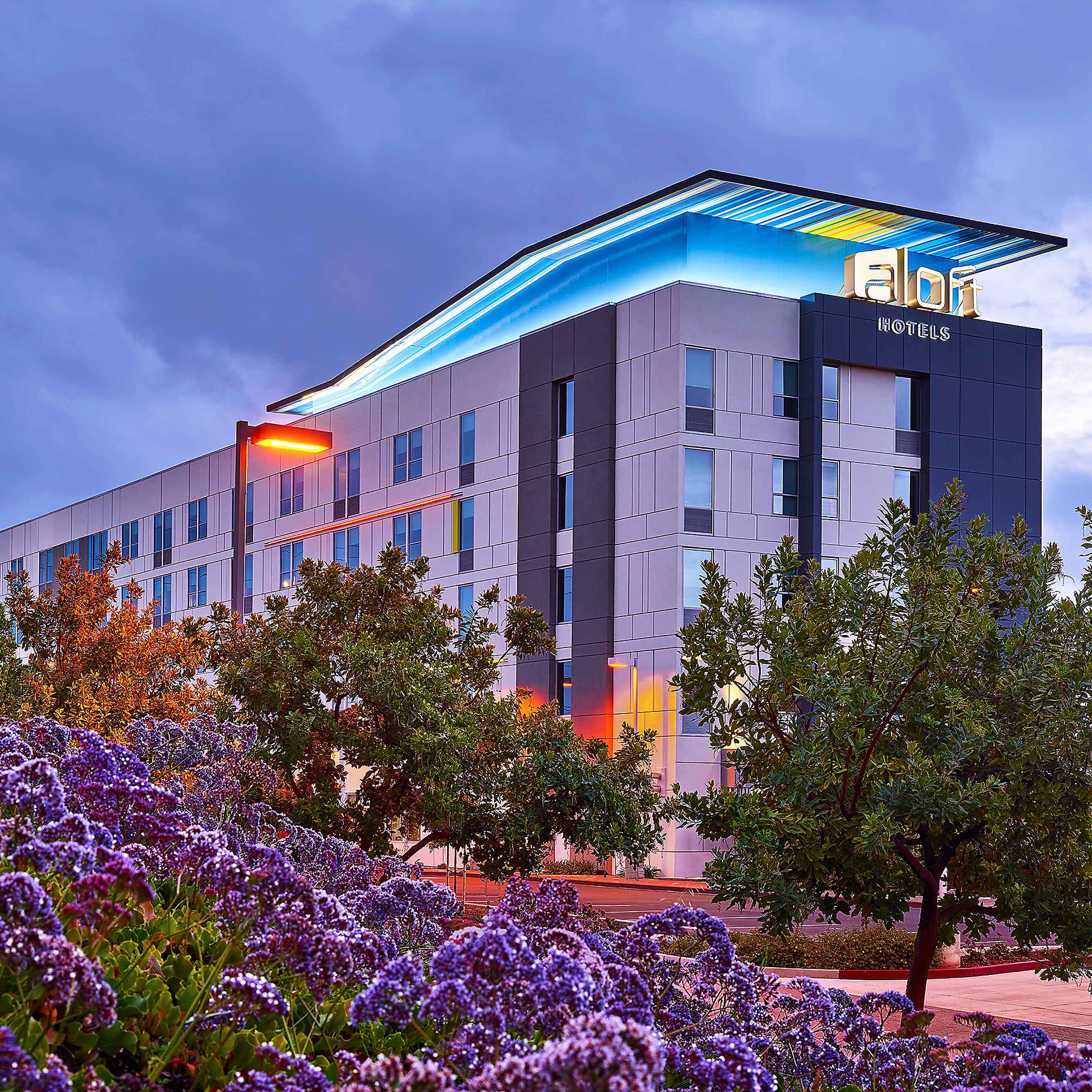 Discover the Energy of Aloft Santa Clara | Marriott Bonvoy - Home page